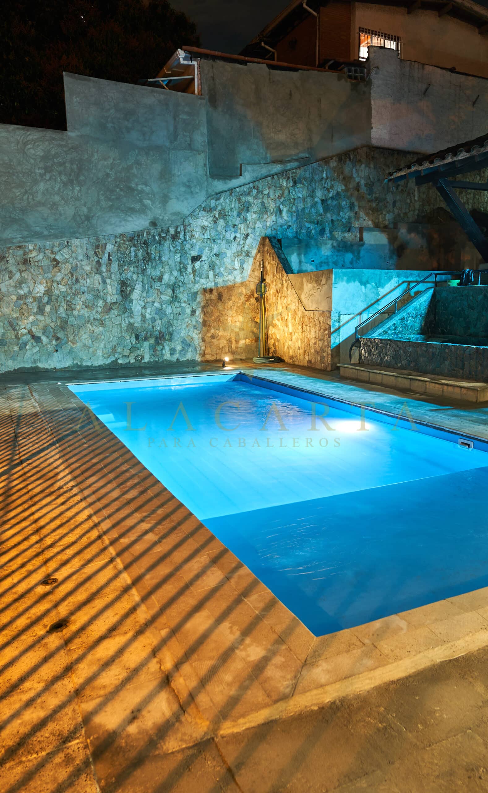 ALACARTA - El mejor club en Medellín - Experiencia Unica